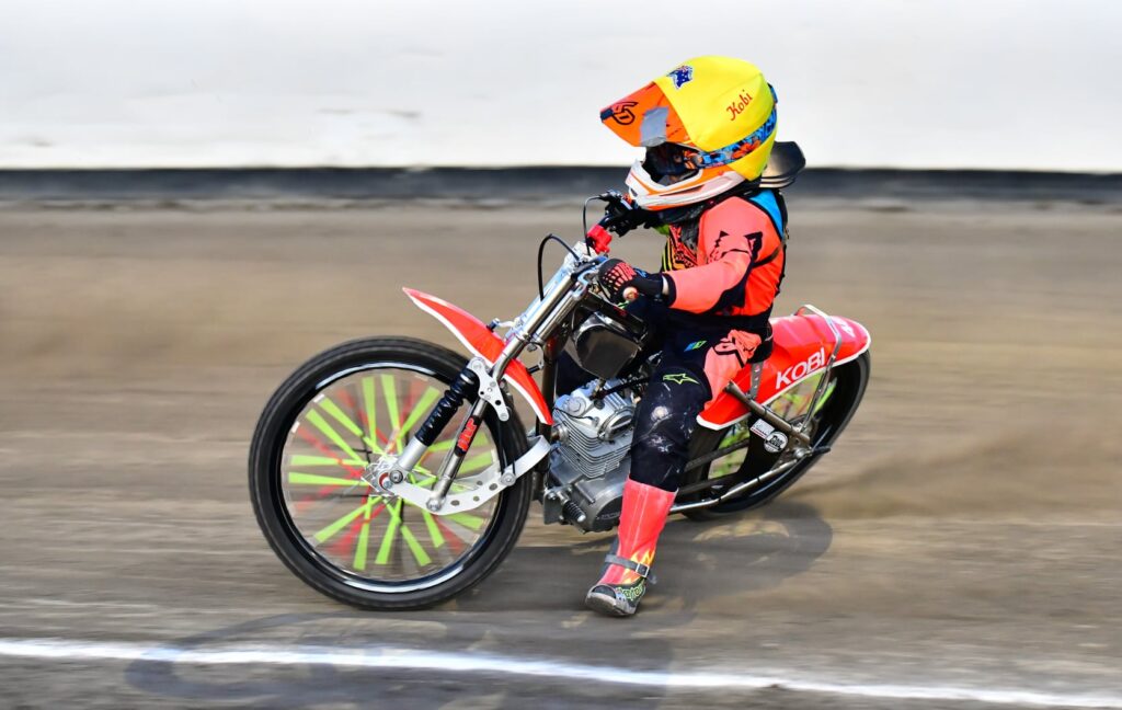 SIDEWINDERS' BIGGEST WEEKEND OF 2022 - THE AUSTRALIAN 125CC U16 ...